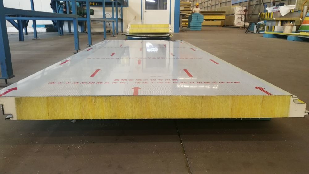 Fireproof 100mm Glasswool Sandwich Panel Color Customized For Project ...
