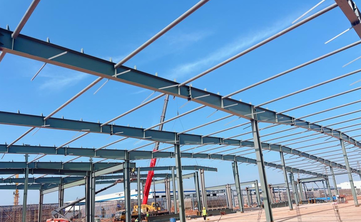 Modern Sturdy Metal Workshop Prefab Steel Buildings With C/Z Galvanized ...